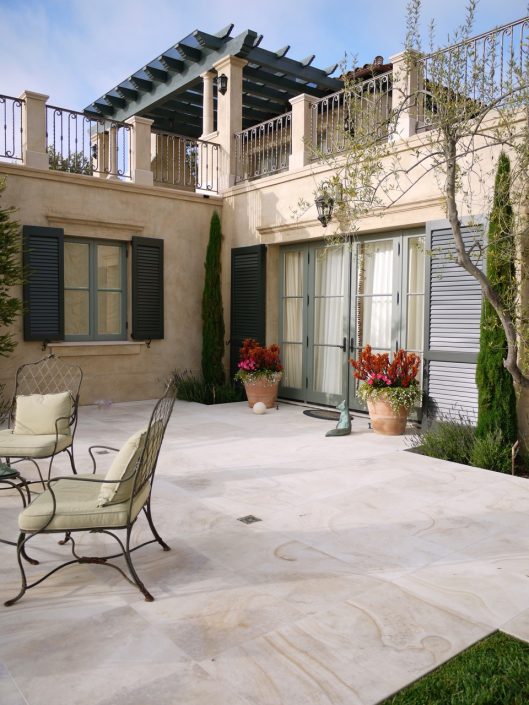 Limestone Deck - BT Architectural Stone